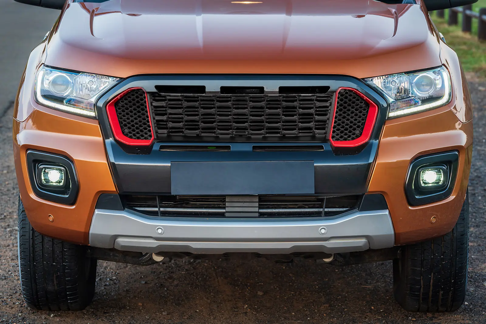 Grill Ford Ranger WILDTRAK Thunder T6 2019 - 2022 | Geparden.no