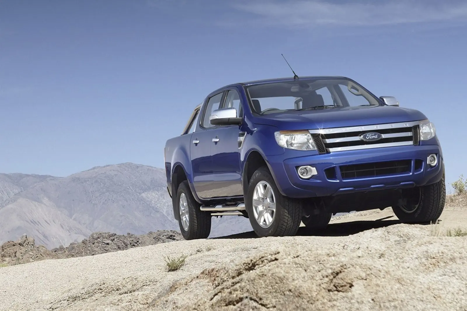 Skvettlapper Nissan Navara III (D40) 2005 - 2015 / FORD RANGER 2006 ...