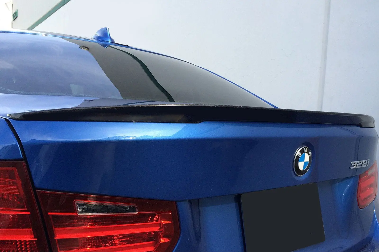 Spoiler bak BMW 3 (F30/F31) 2011 - 2018 | Geparden.no